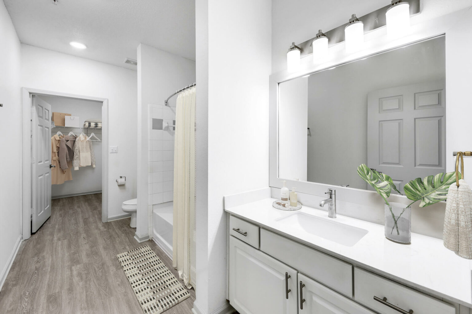 Luxury Apartments McDonough GA | Halston McDonough